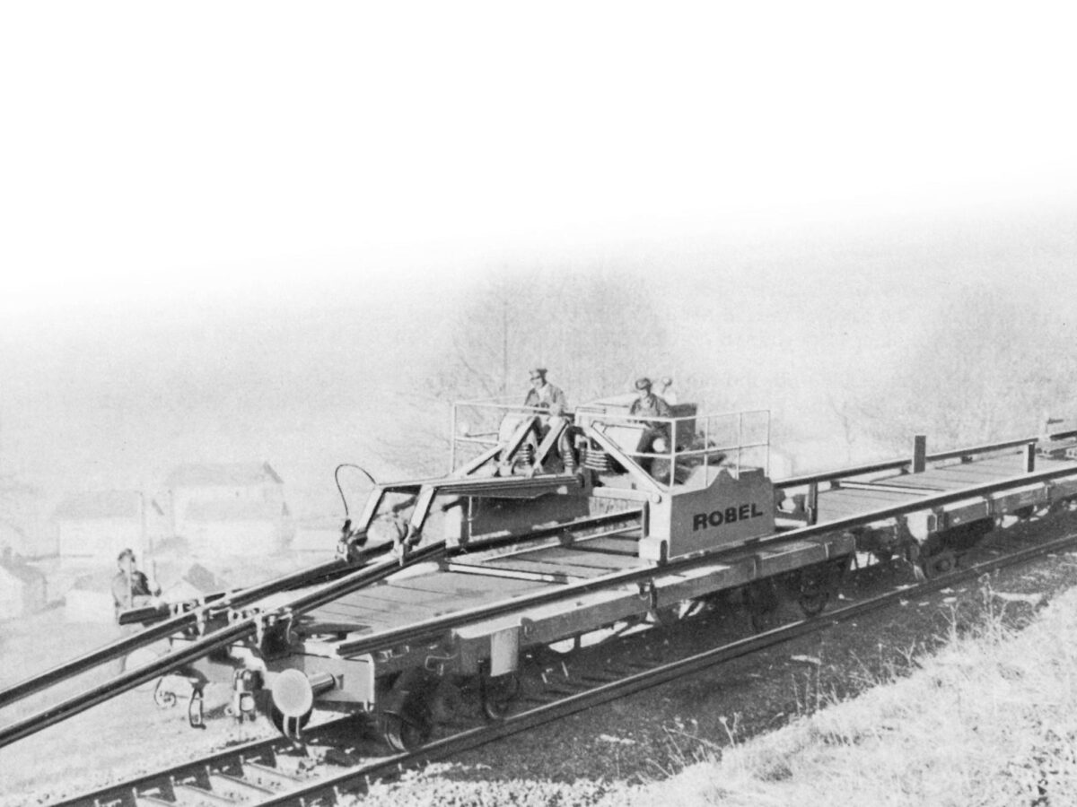 History – ROBEL railway construction machines