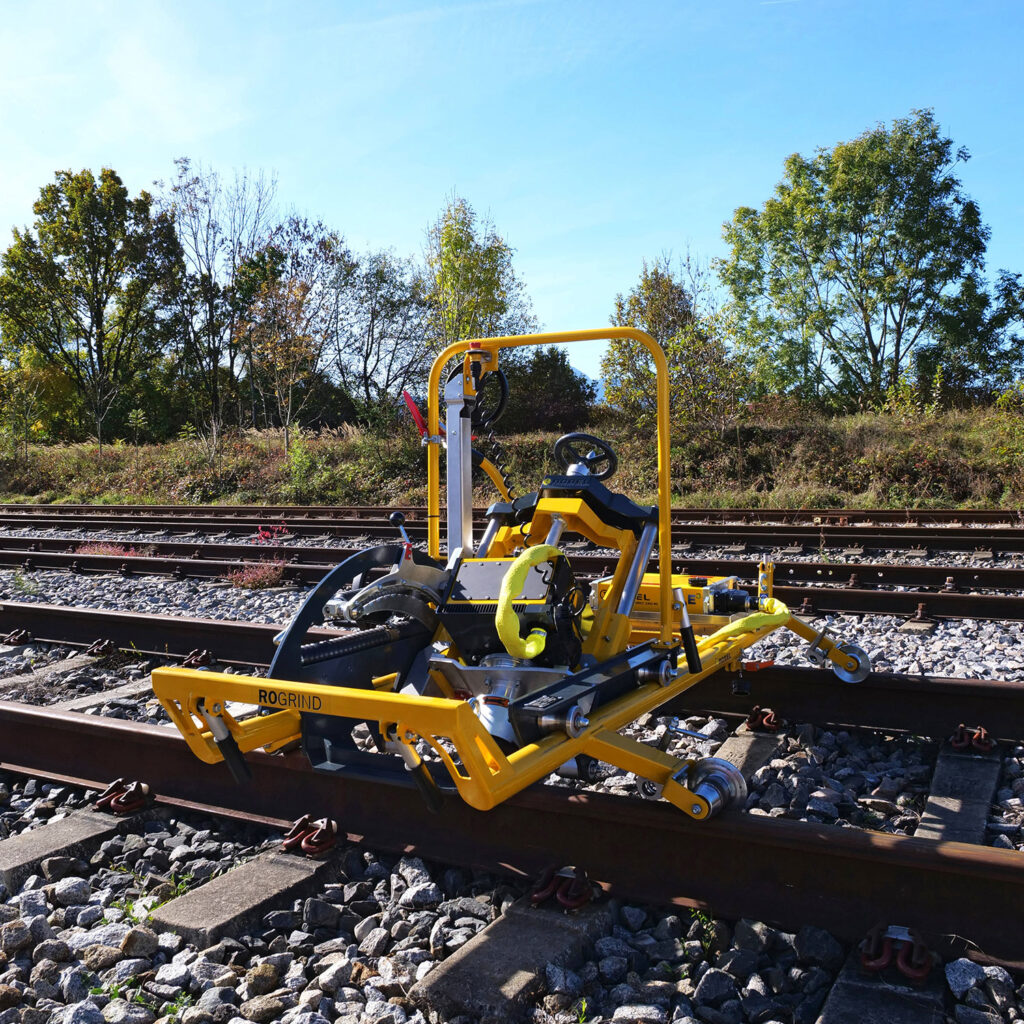 Shop – Page 4 – ROBEL railway construction machines